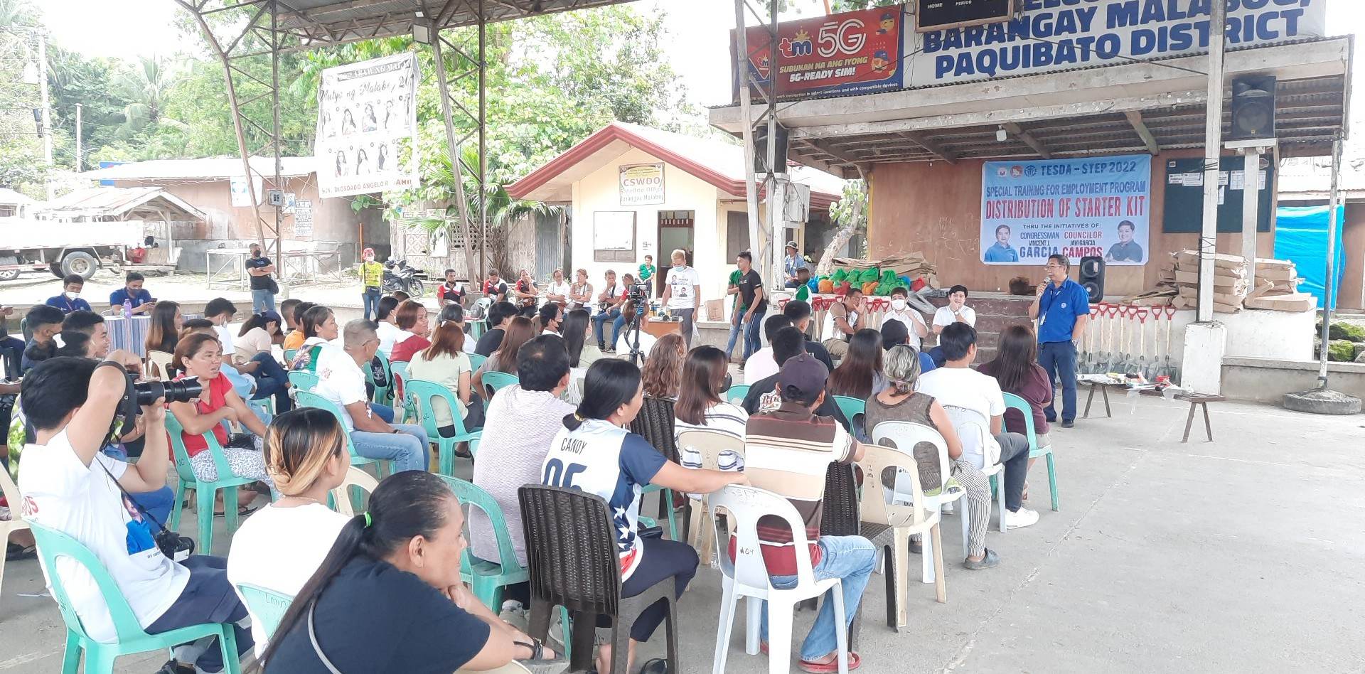Trainees in Paquibato District Receive Starter Toolkits for TVET ...