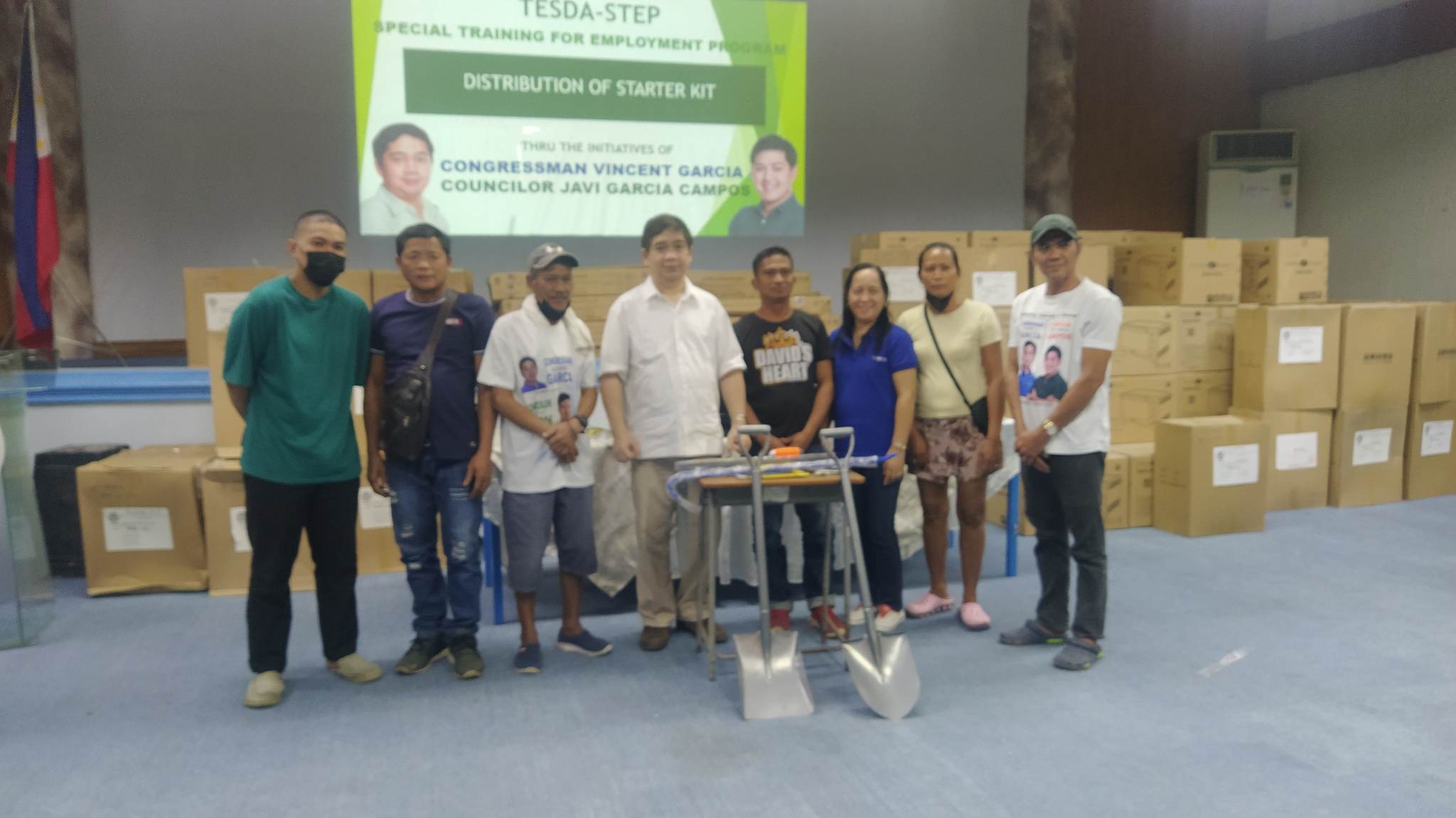 71 Trainees Receive Starter Toolkits under TESDA’s STEP Program in ...